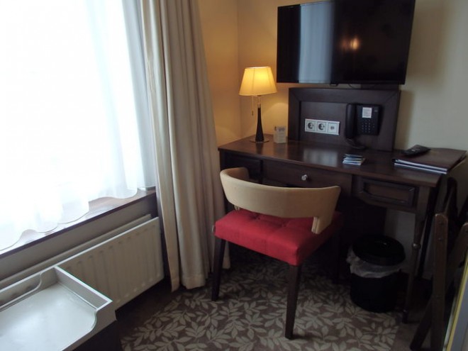 ロッテルダム「ホテル・ファン・ヴォルスム」中心部でリーズナブル｜eltha(エルザ)