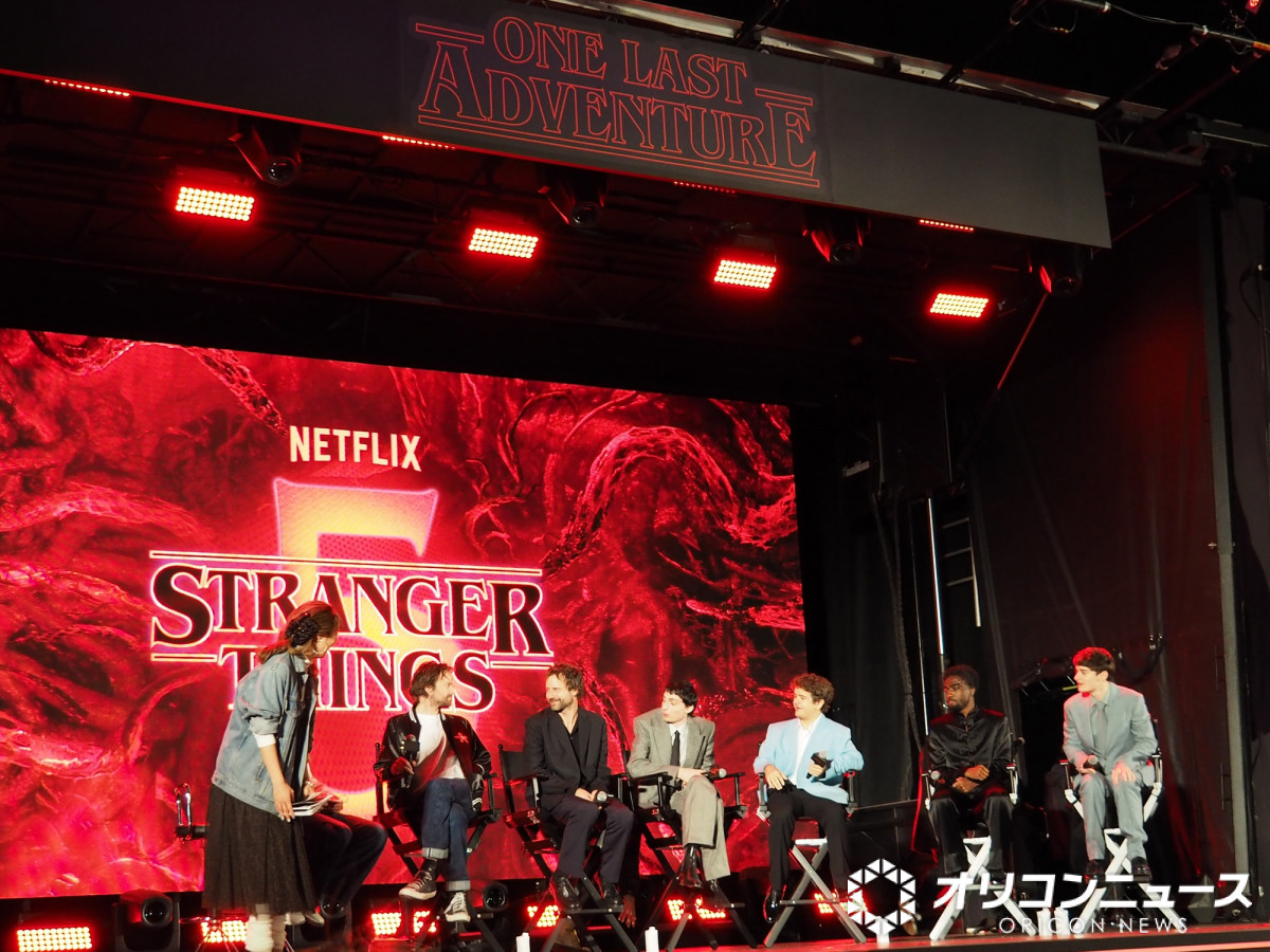 画像・写真 | 『ストレンジャー・シングス』キャスト登壇の“神“イベントにファン2000人が熱狂 36枚目 | オリコンニュース（ORICON NEWS）